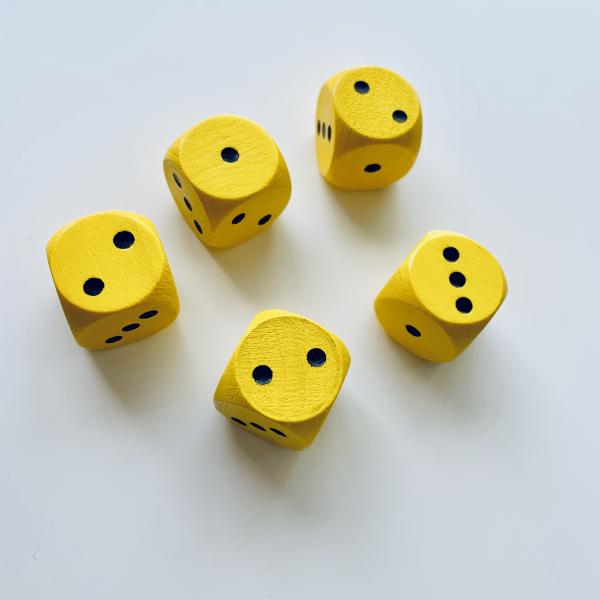 Noppa 1-3 pisteluvuilla, 5 kpl setti – Lelutivoli